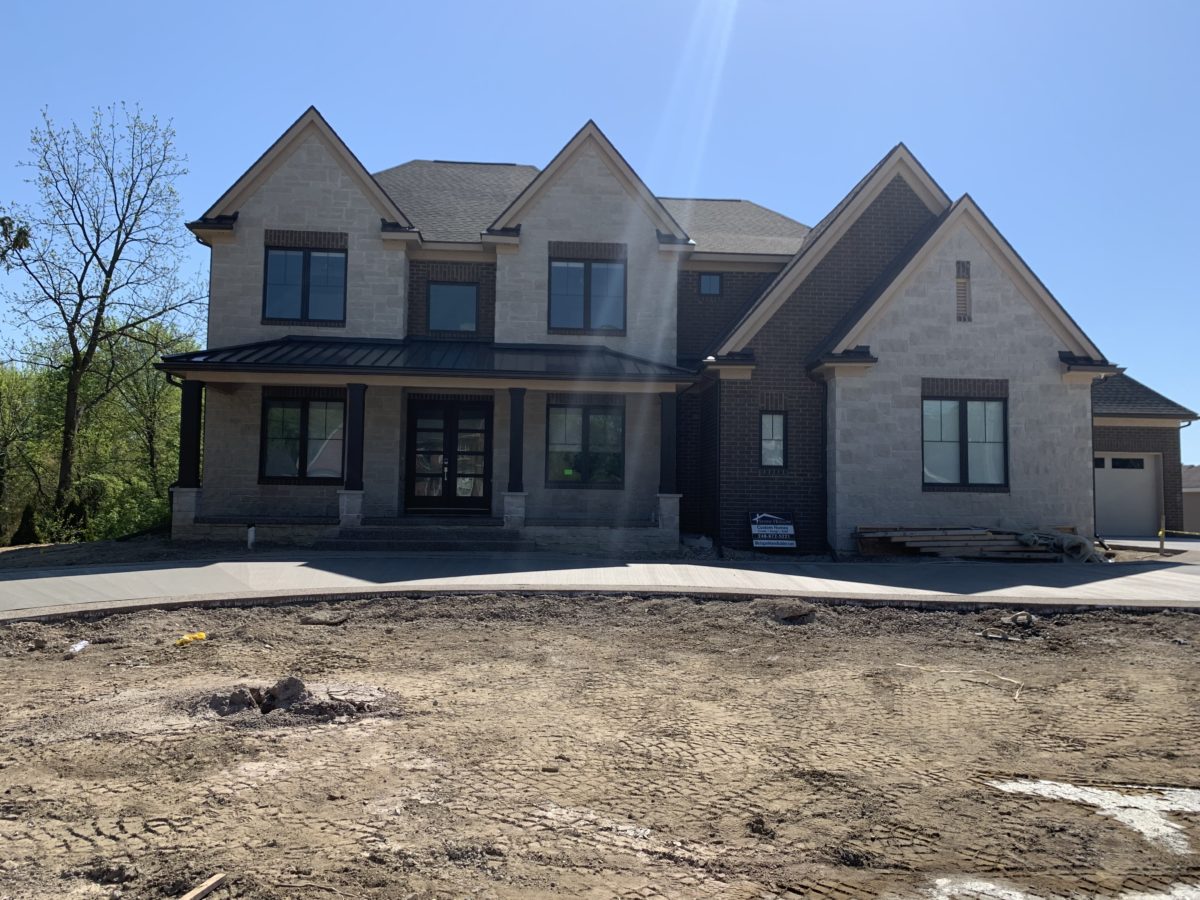 Exteriors - Stone Hollow Properties & Development